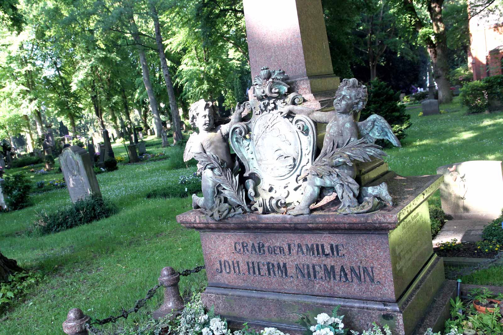 Außergewöhnliche Sehenswürdigkeiten: Riensberger Friedhof